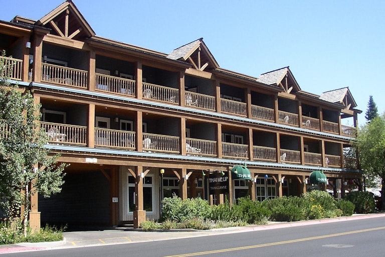 Rendezvous Lodging Packages - Jackson Hole Mountain Resort
