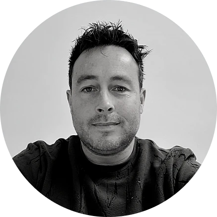 About Us - Fluent Cargo