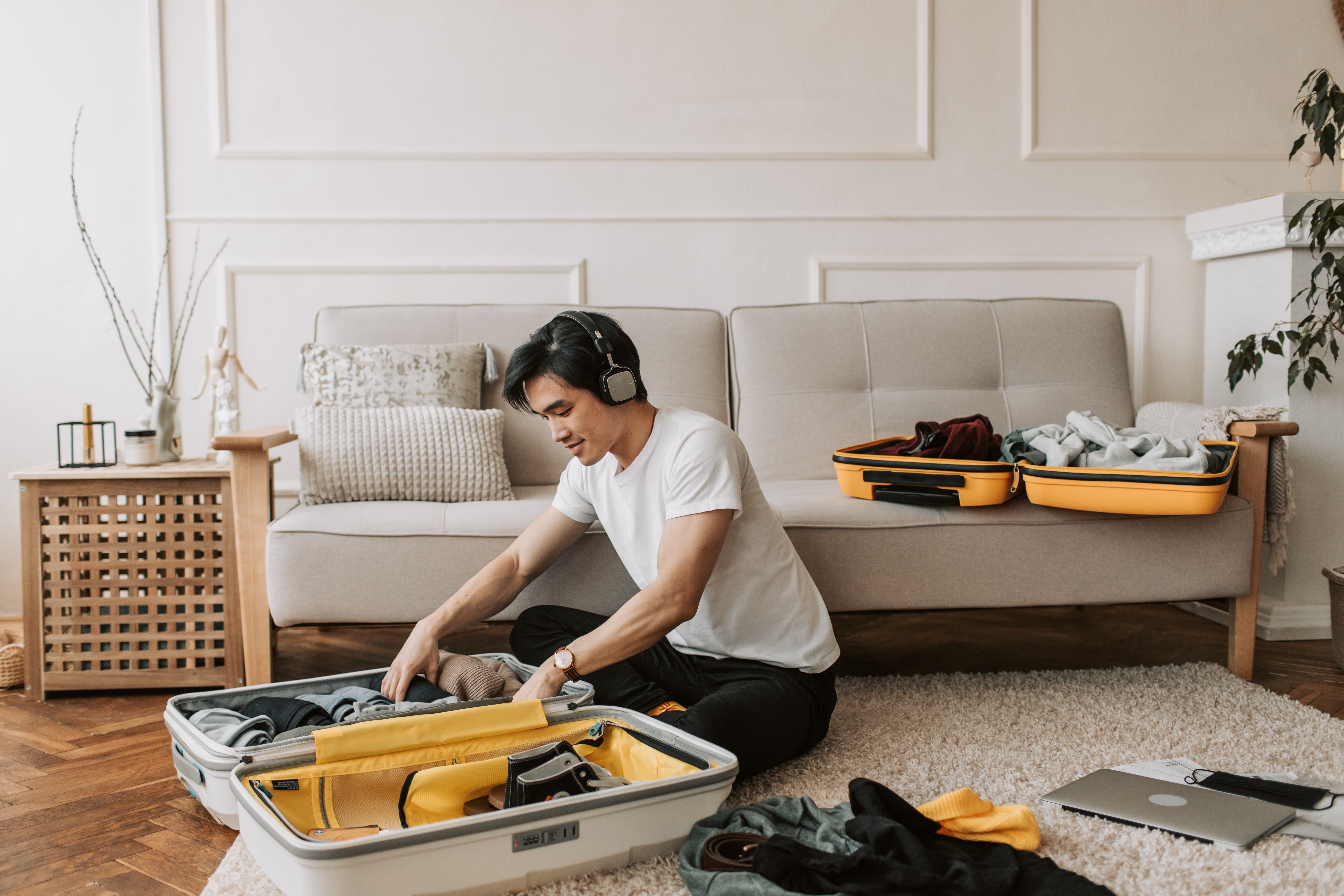 Minimalist Packing for a Beach Vacation | Wander