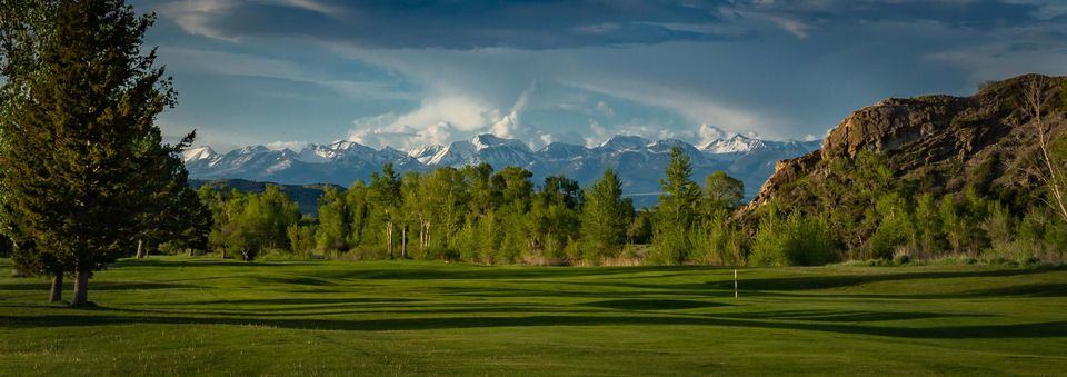 Best Outdoor Activities Near Wander Yellowstone Valley | Wander