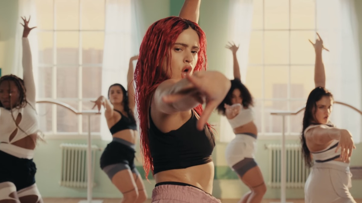 Rosalía revoluciona TikTok con su 'Chicken Teriyaki' Rosalía revoluciona TikTok con su 'Chicken Teriyaki'