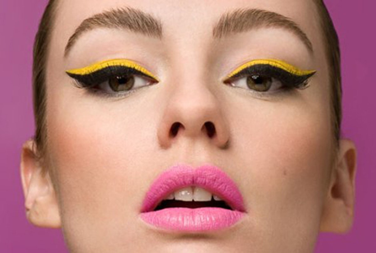Bright Make up rules - L'Officiel Uk