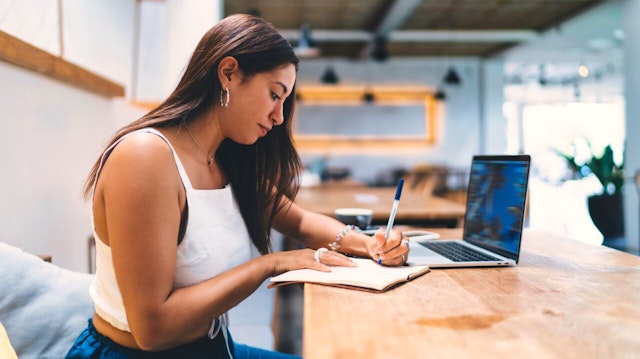 The Top 10 LMS Platforms for Global Elearning in 2022 - Rubric