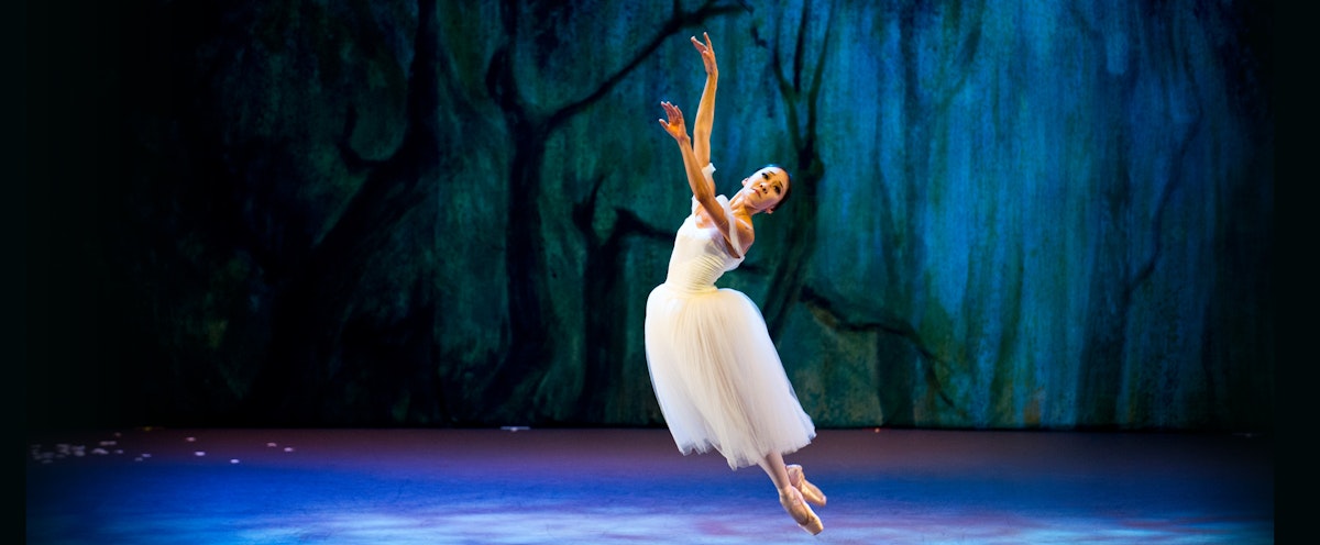Singapore Dance Theatre Presents the Ballet Masterpiece, Giselle