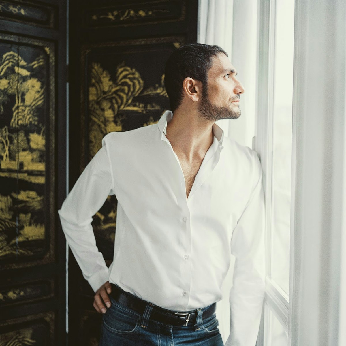 L'Officiel Nose: Perfumer Francis Kurkdjian Reveals the World of Gentle ...