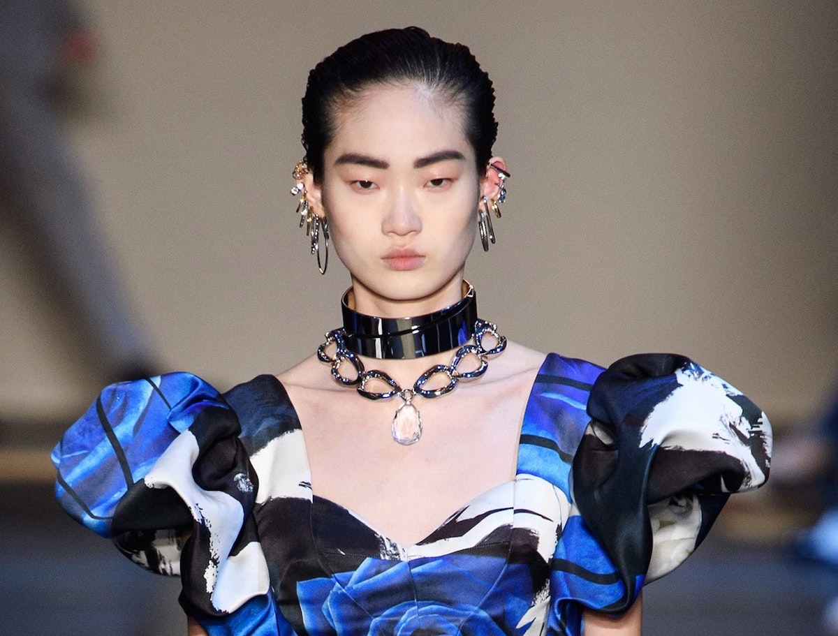 Chain Reaction | L'Officiel Singapore