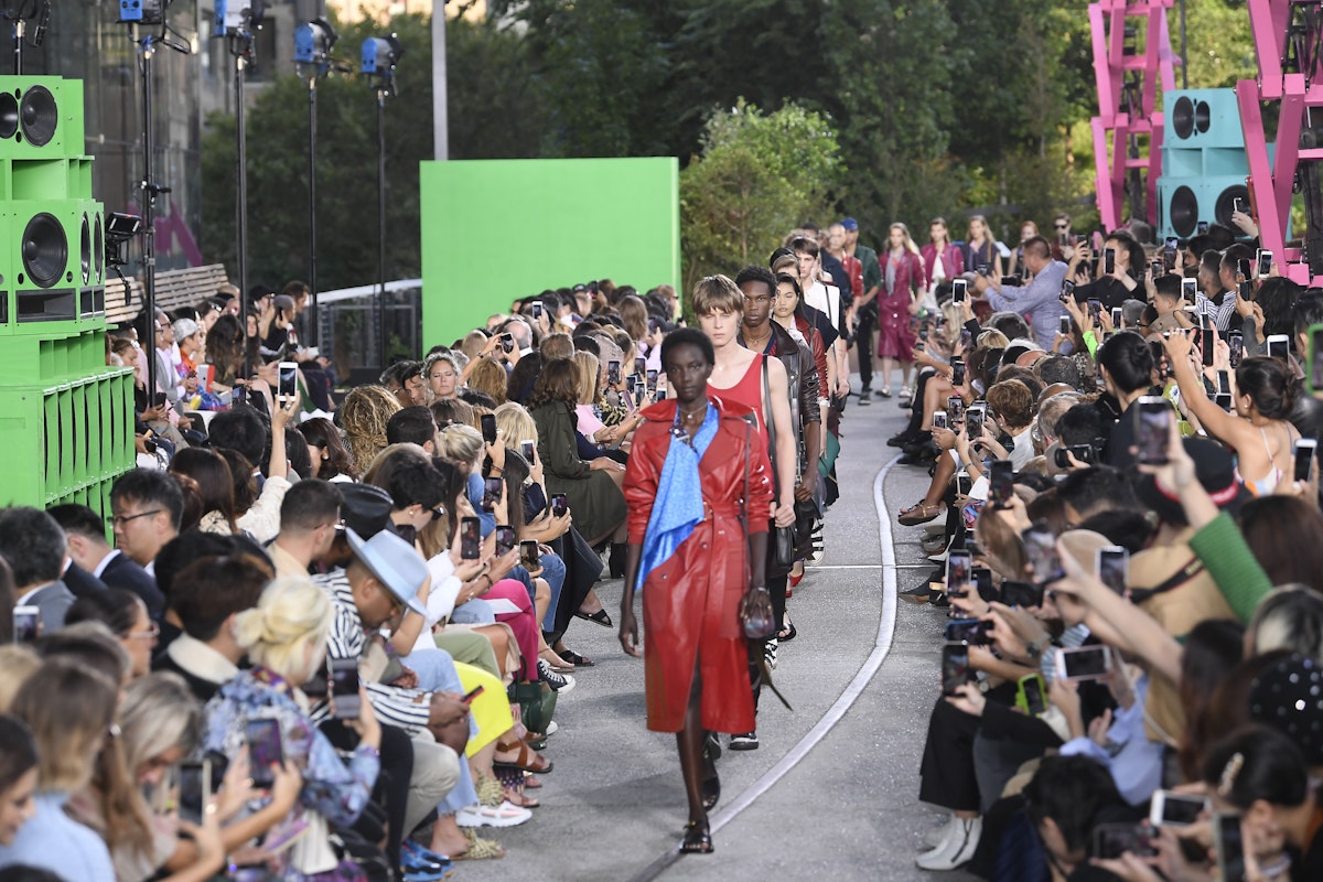 NYFW: Coach Catches The New Minimalist Wave For SS20 | L'Officiel Singapore