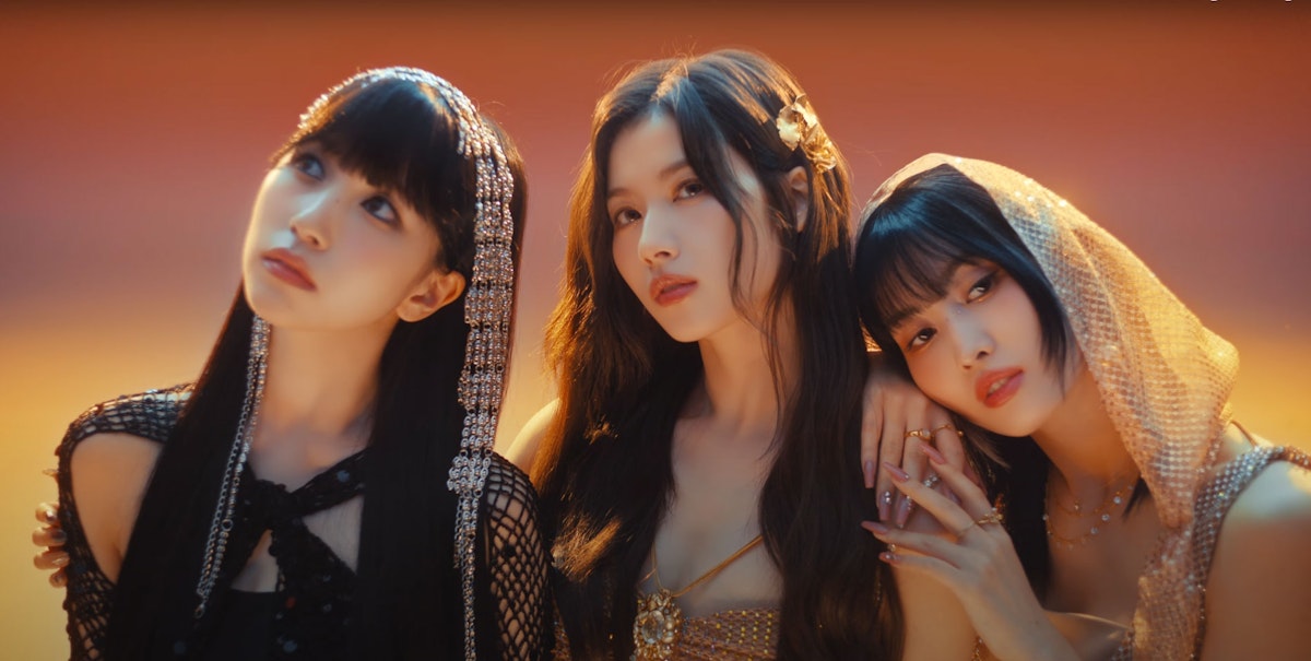 TWICE's Sub-Unit, MiSaMo are Works of Art in Their Latest MV, "Do Not ...