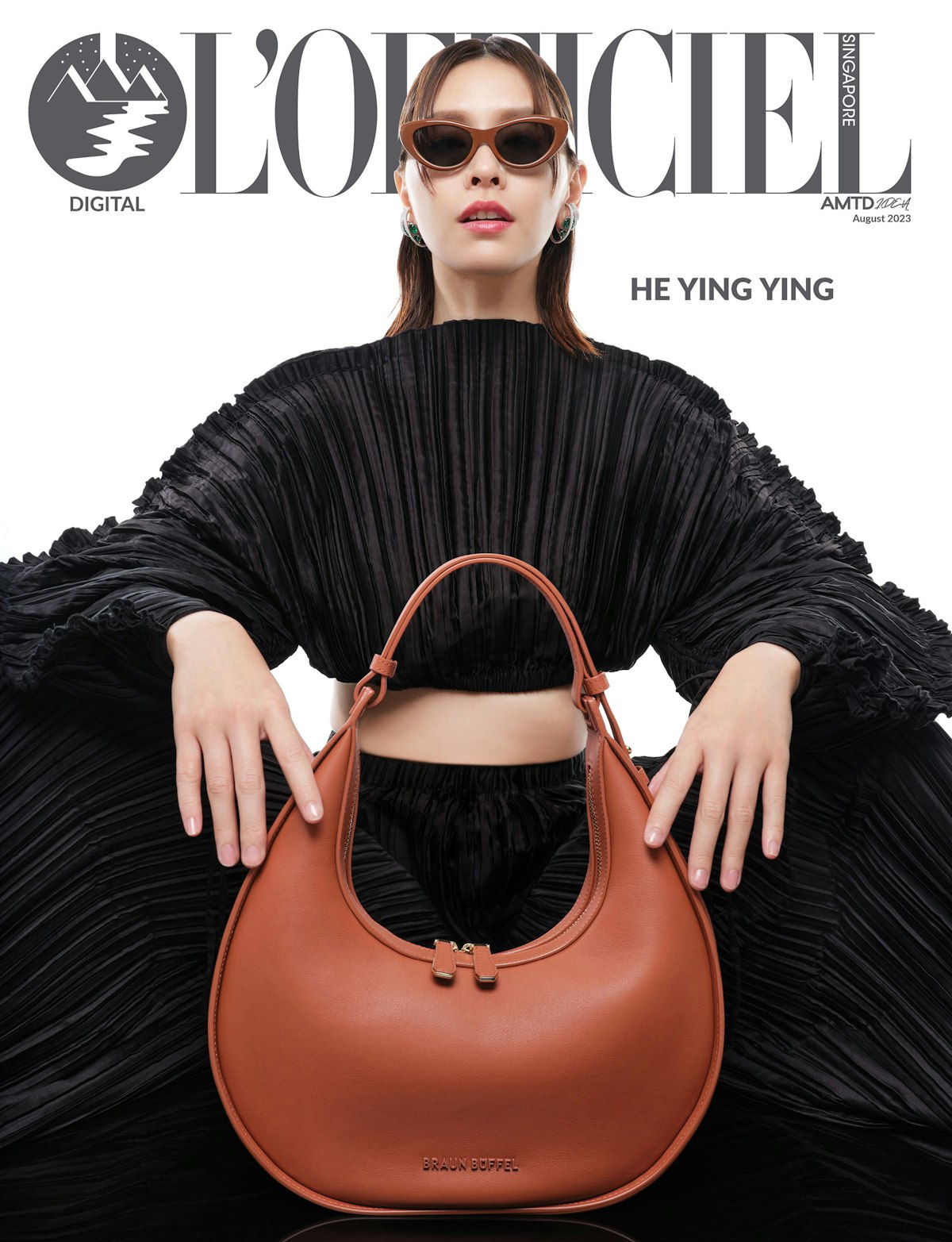 Actress He Ying Ying's Journey in the Spotlight: Challenges, Triumphs, and Aspirations