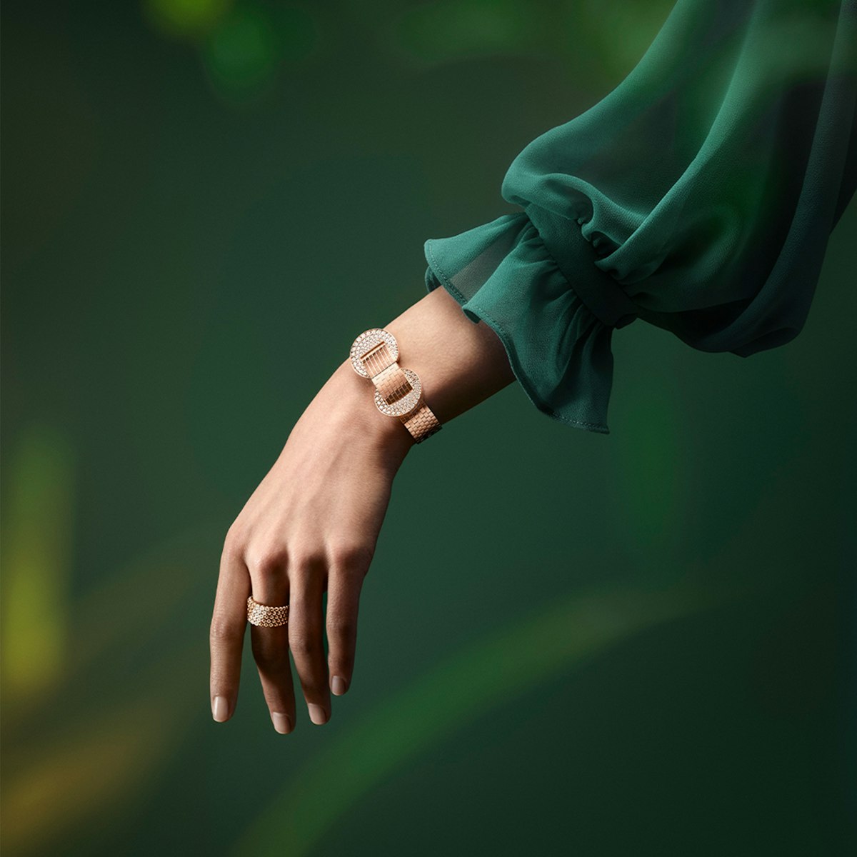 Buckle Up with the Van Cleef and Arpels Ludo Secret Watch
