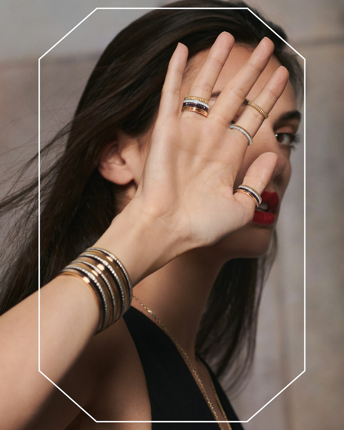 How Versatile is the Boucheron Quatre Classique Multiwear Set?