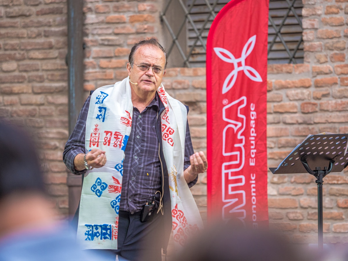 David Bellatalla alla ricerca delle origini