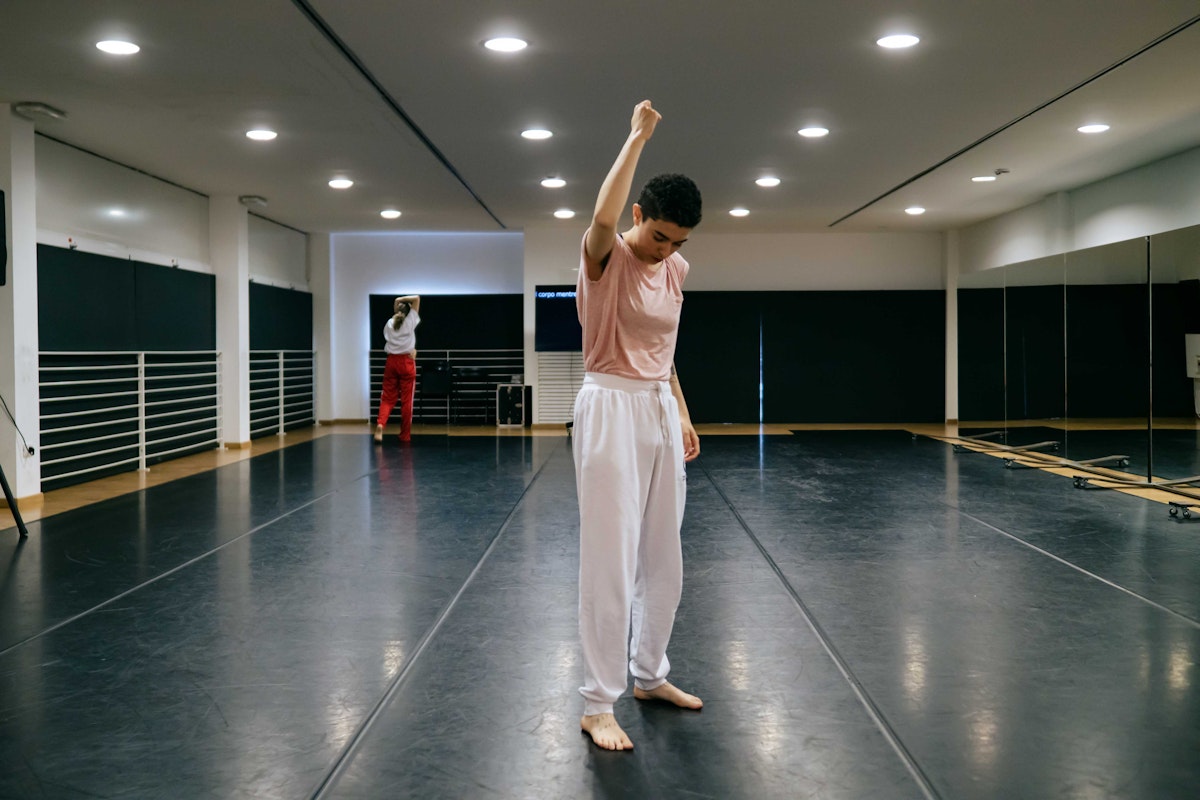 Diana Anselmo e Cristina Kristal Rizzo - Oriente Occidente