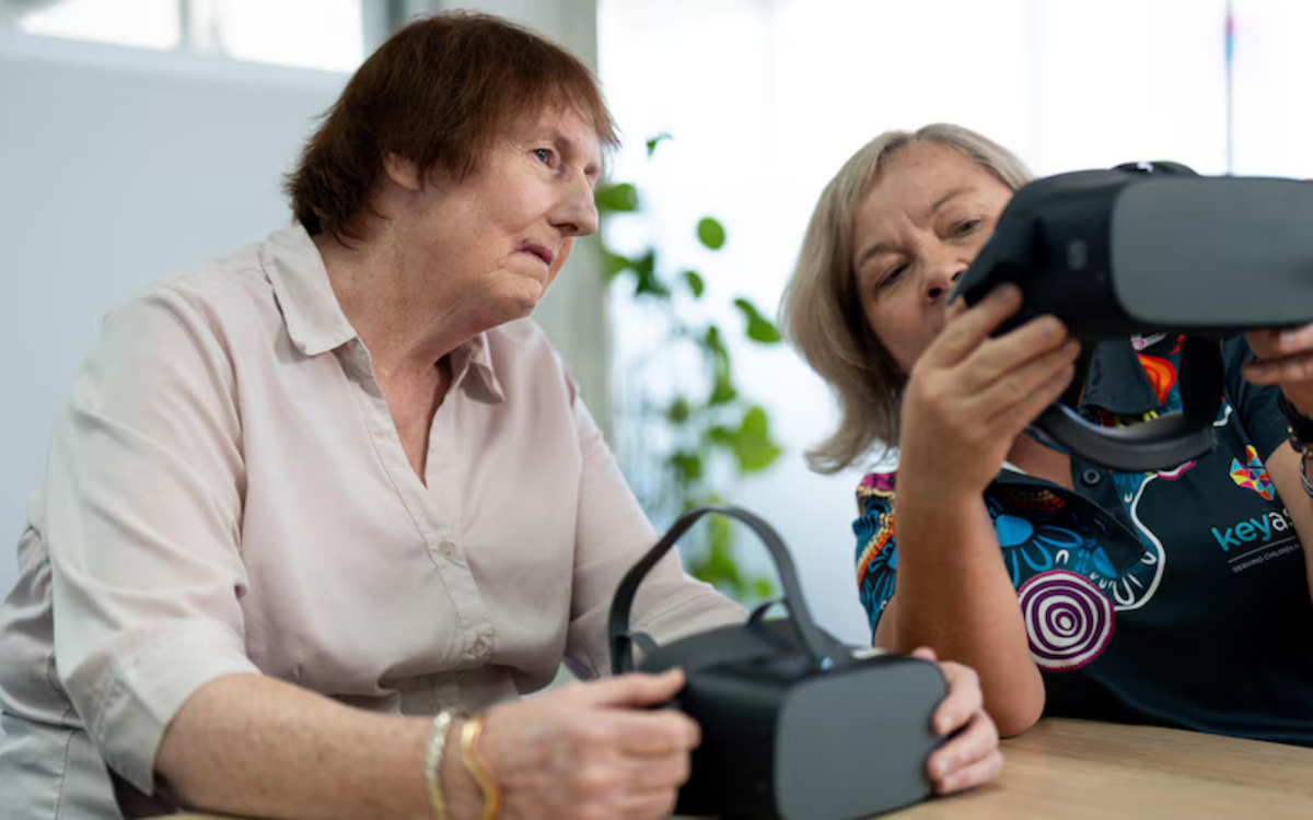 Virtual Reality Training Program for Foster Carers