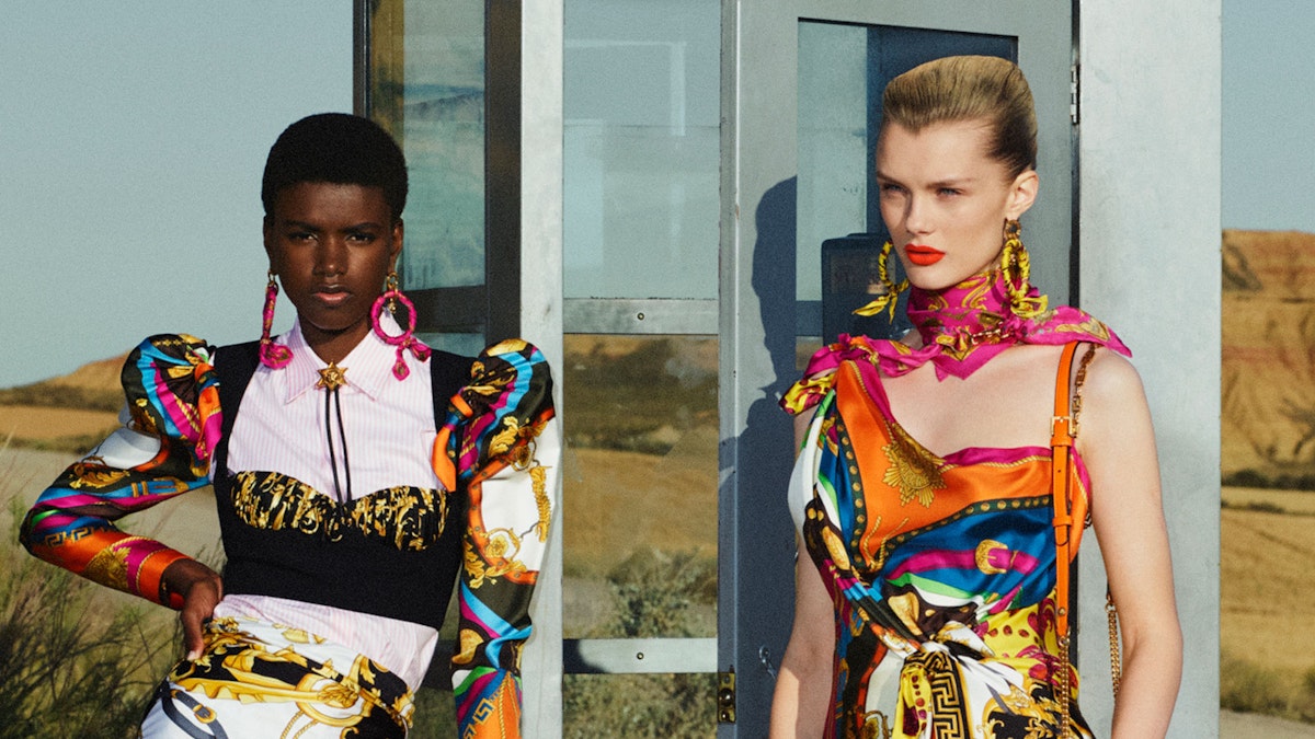 The Versace women are fun, confident and ironic for Cruise 2020