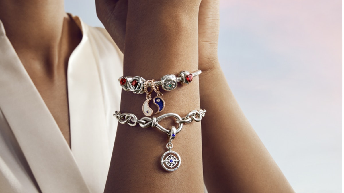 Embark your new journey with Pandora Moments