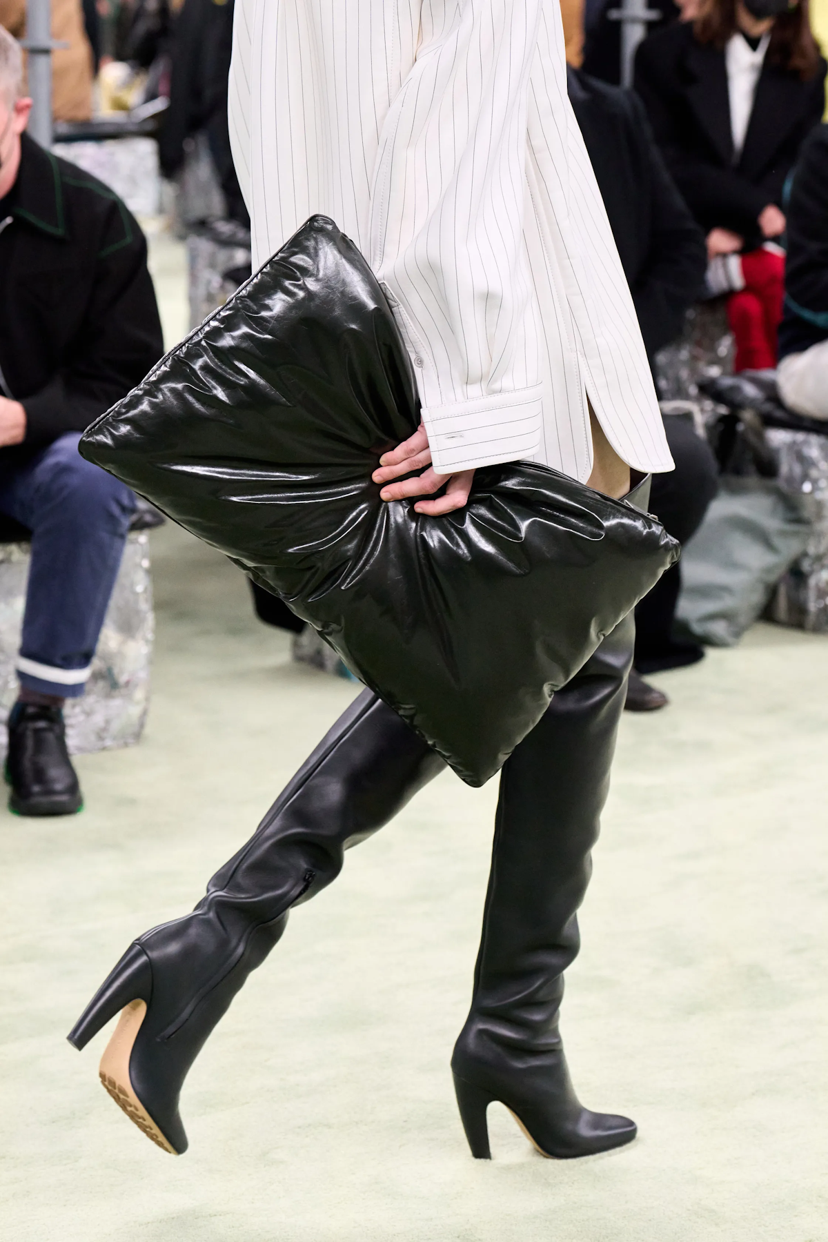 Make a statement with XL bags this season