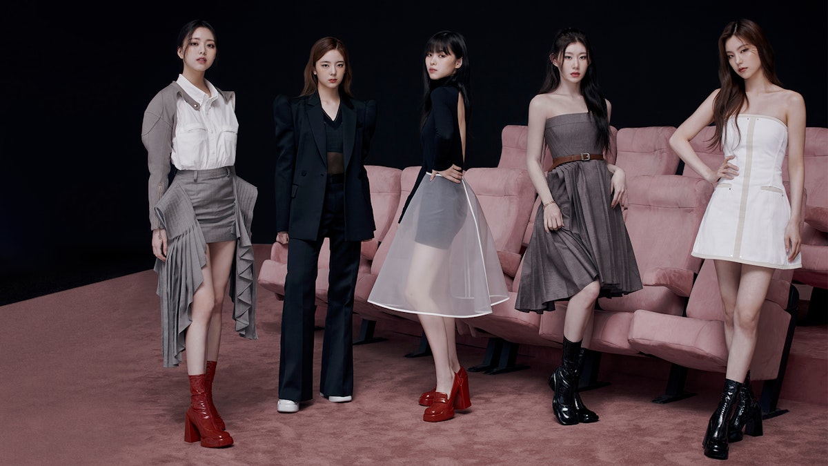 ITZY brings back patent leather with the Charles & Keith Fall 2022 ...