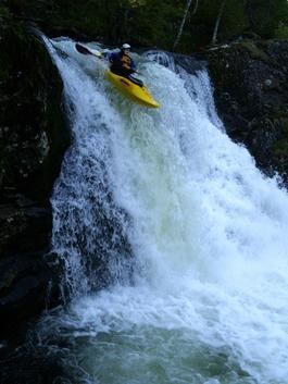 Full foss i Voss | FRIFLYT.NO