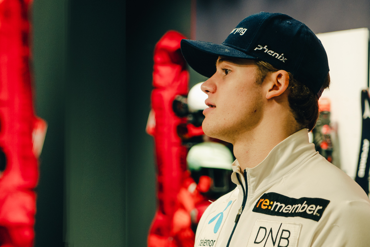 Tips til bedre skiteknikk med Lucas Braathen | FRIFLYT.NO