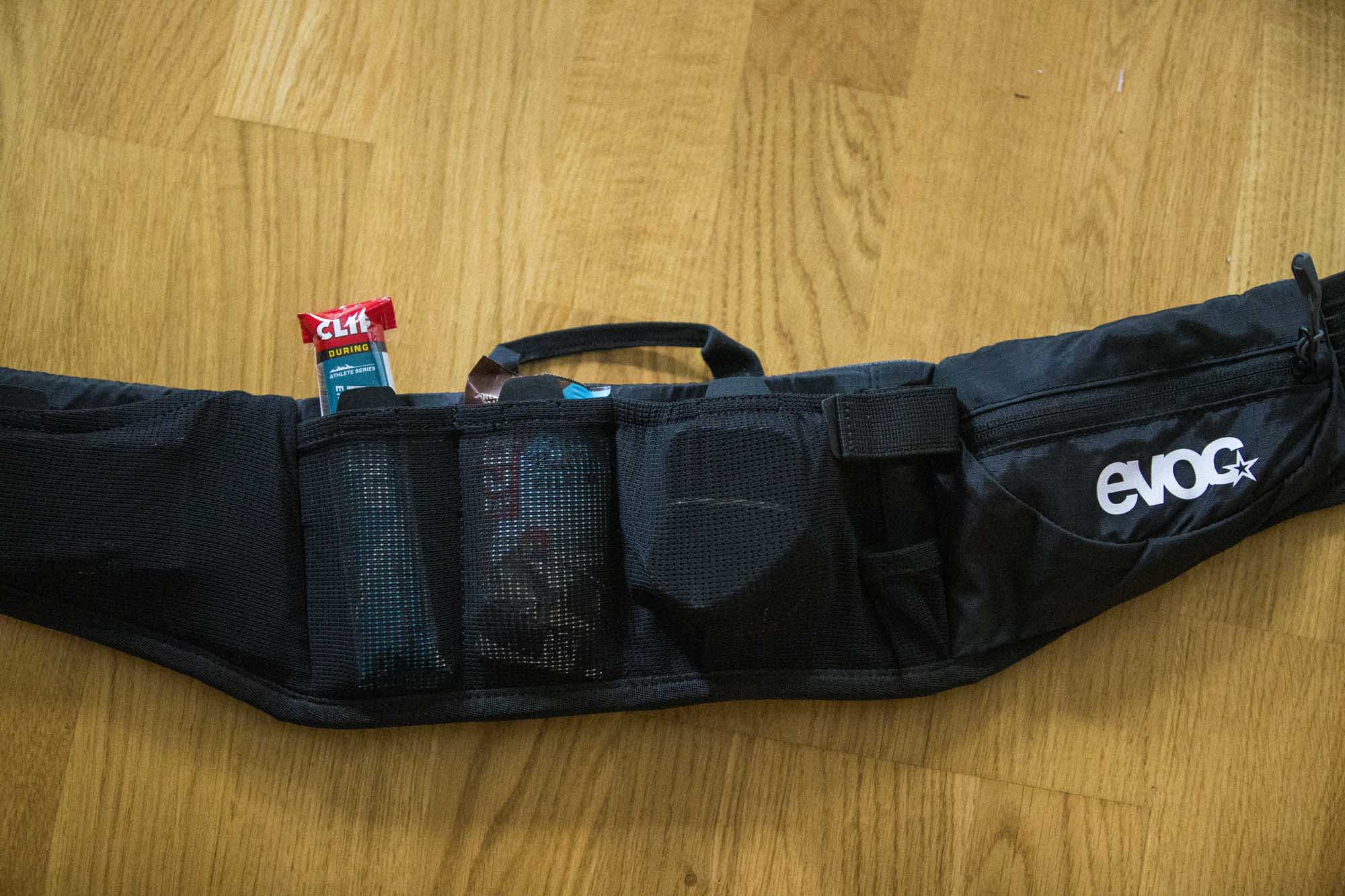 Test av Evoc Race Belt hip pack | TERRENGSYKKEL.NO