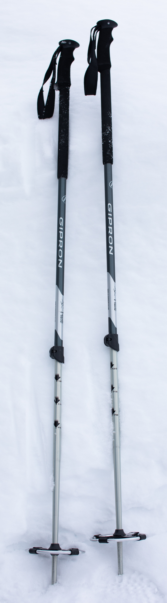 Teleskopstaver og randonee-staver til topptur - best i test | FRIFLYT.NO