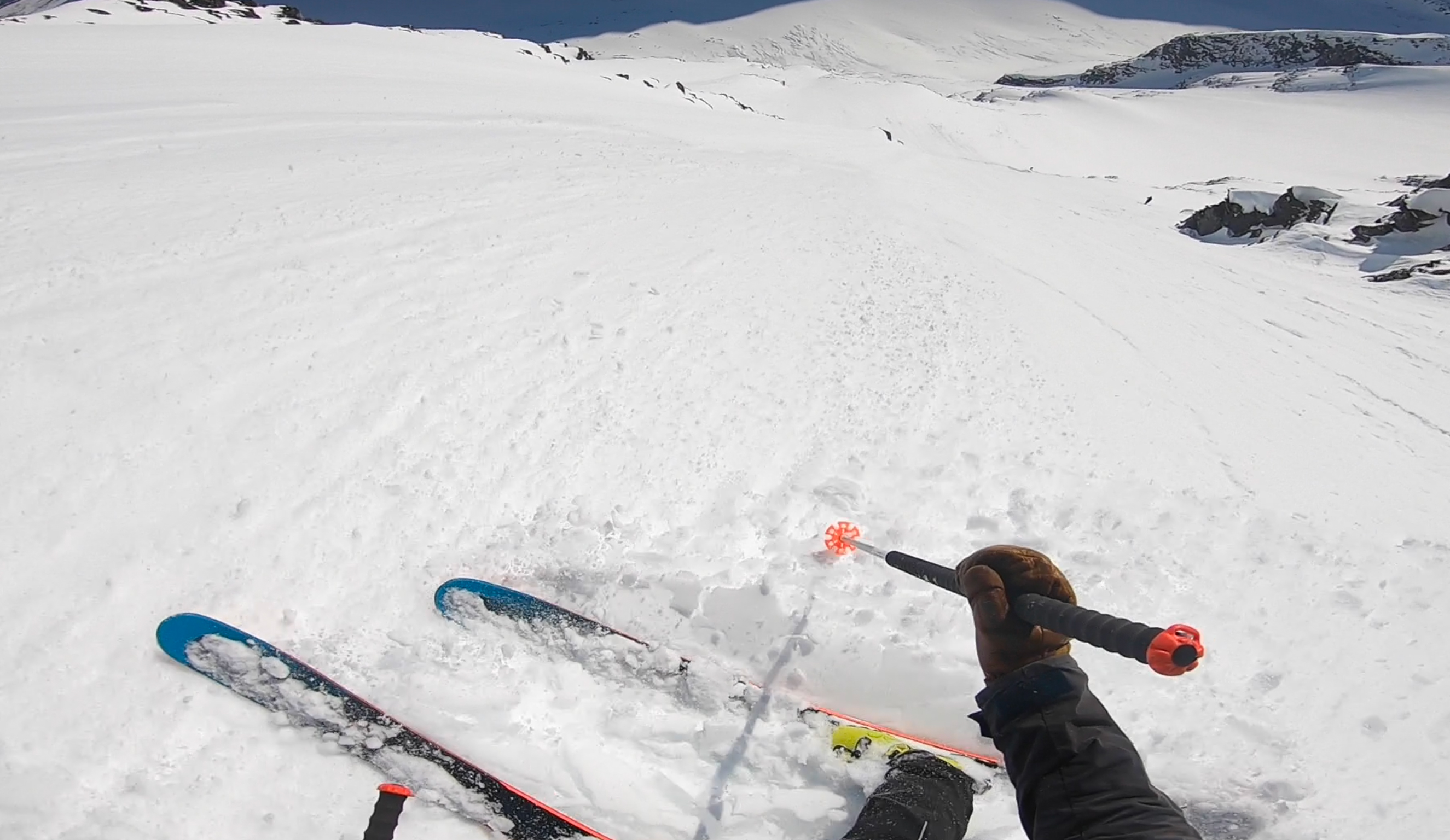 Teleskopstaver og randonee-staver til topptur - best i test | FRIFLYT.NO