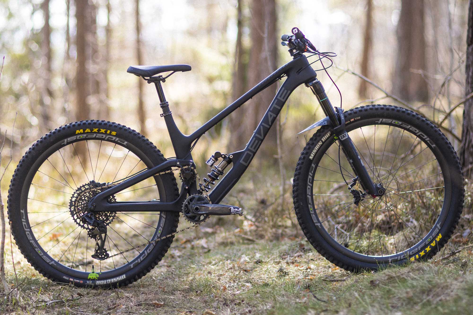 Test av Deviate Highlander 140 | TERRENGSYKKEL.NO