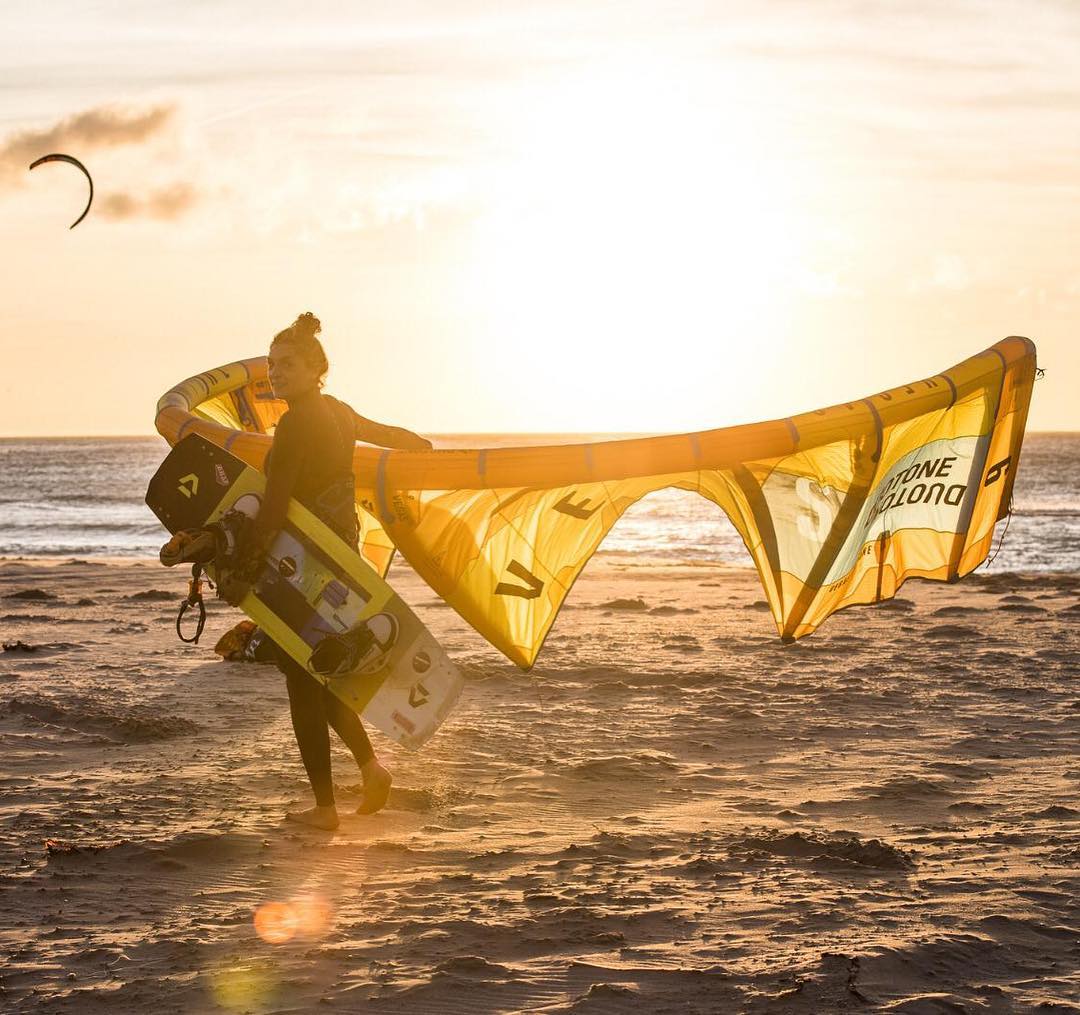 Kiting - valg av utstyr, steder å kite og teknikktips | FRIFLYT.NO