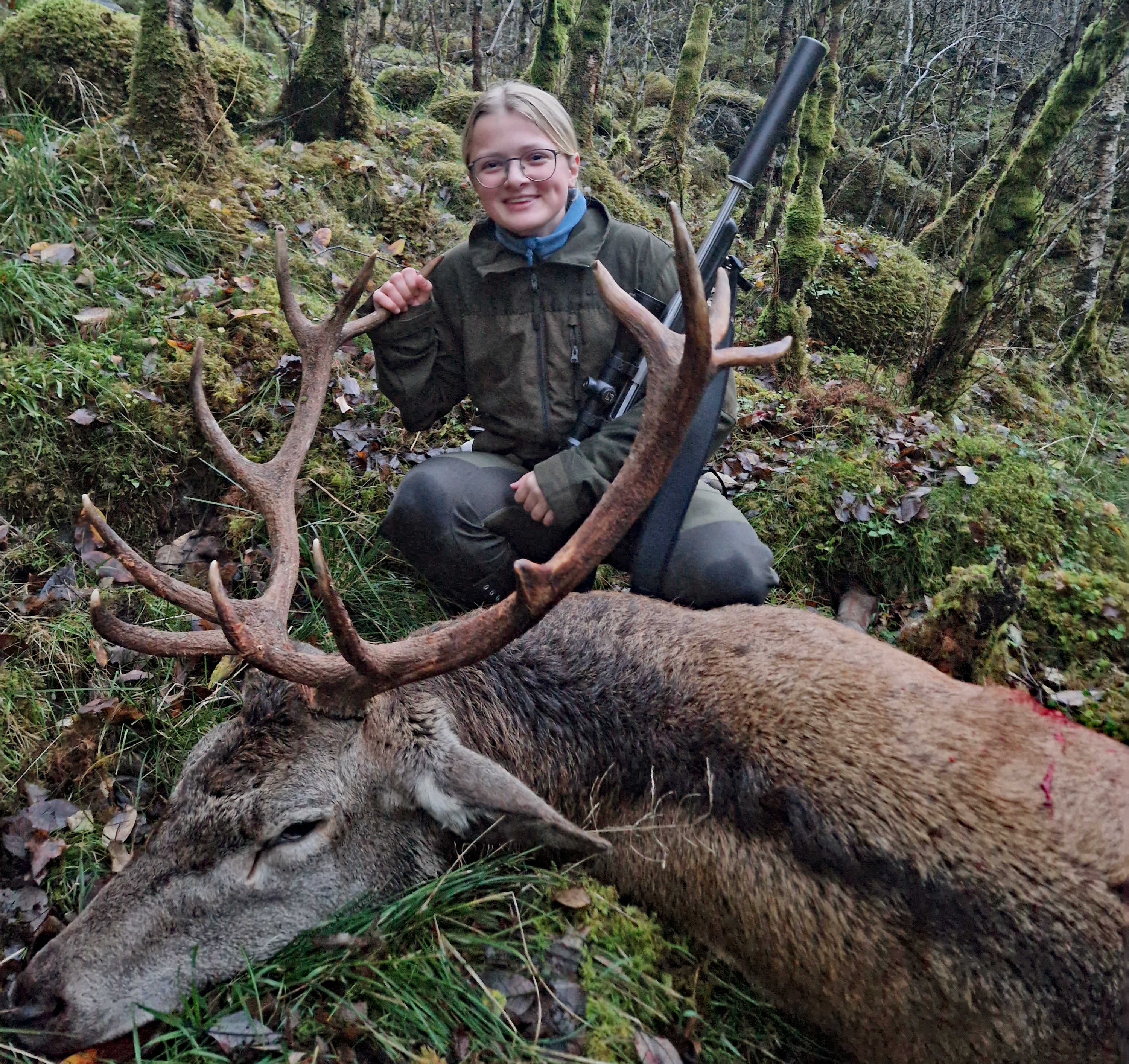 Veslemøy (17) skjøt sin første hjort | JEGER.NO