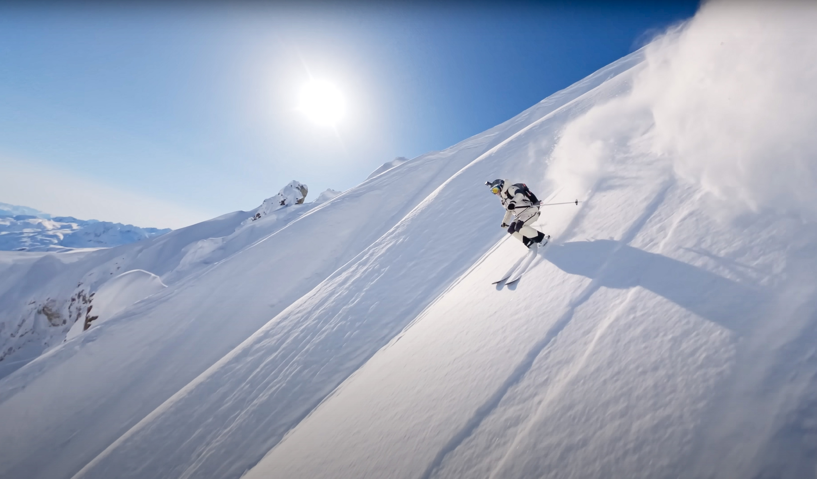 Anmeldelse av The Land of Giants av Matchstick Productions | FRIFLYT.NO