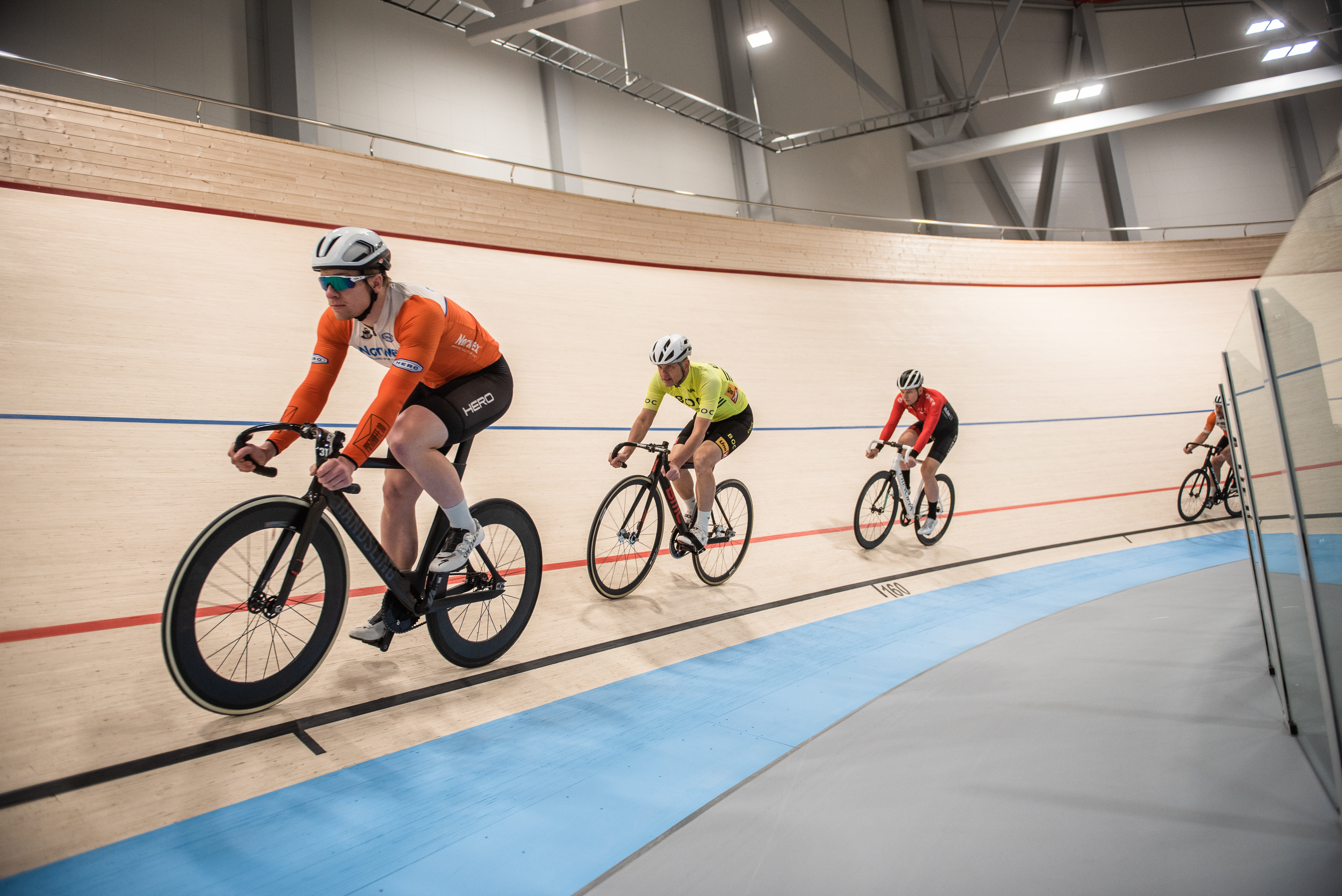 Dette betyr markeringene på en velodrom | LANDEVEI.NO