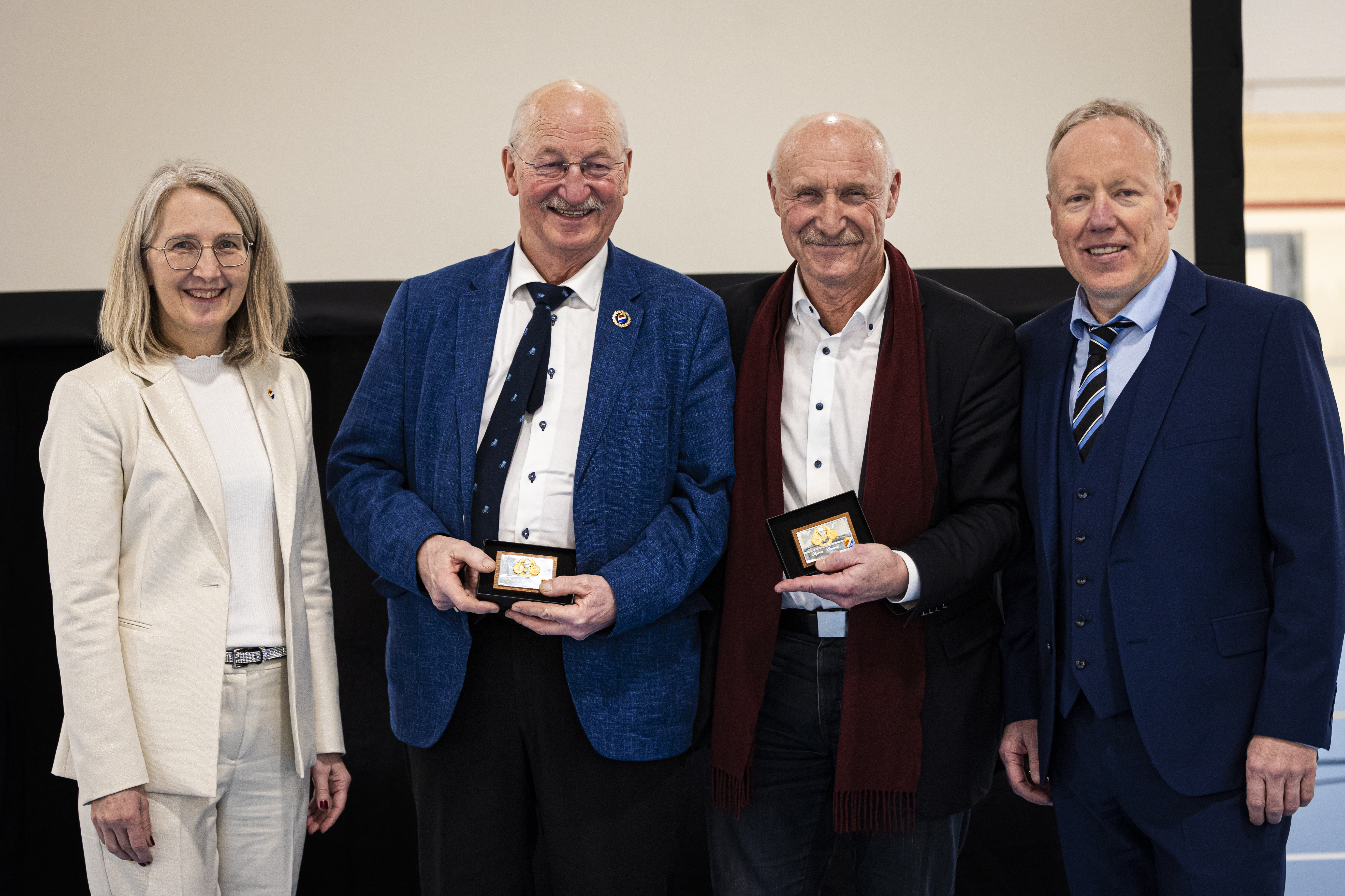 Slik var åpningen av velodromen i Asker | LANDEVEI.NO