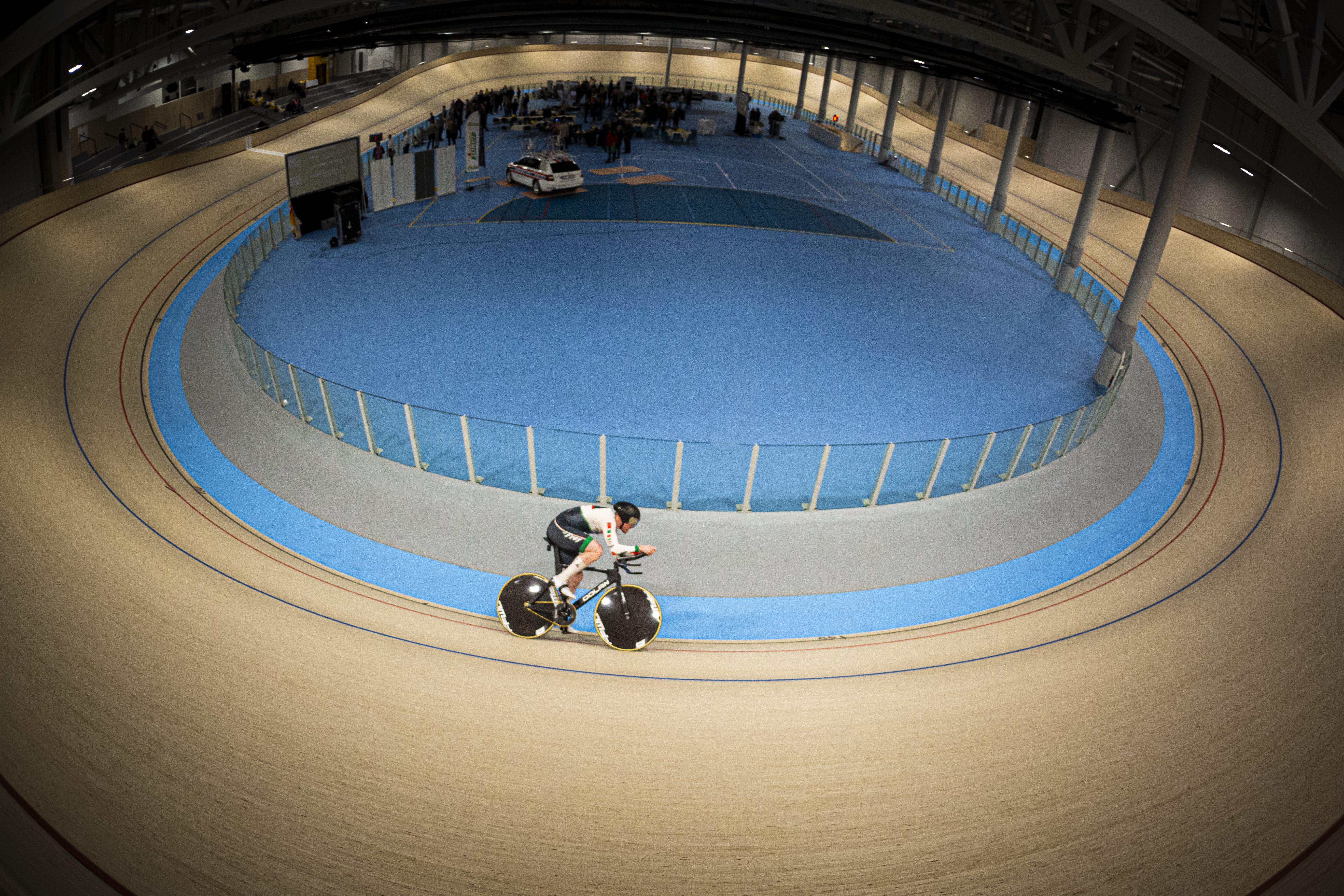 Slik var åpningen av velodromen i Asker | LANDEVEI.NO