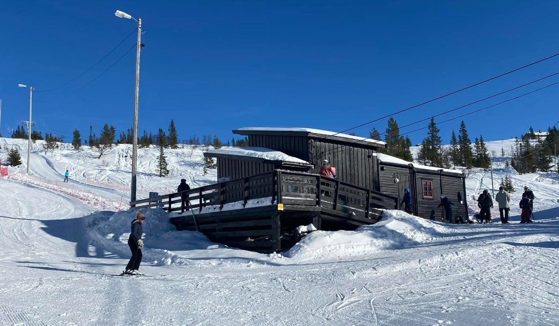 En kjærlighetserklæring til det lille skianlegget | FRIFLYT.NO