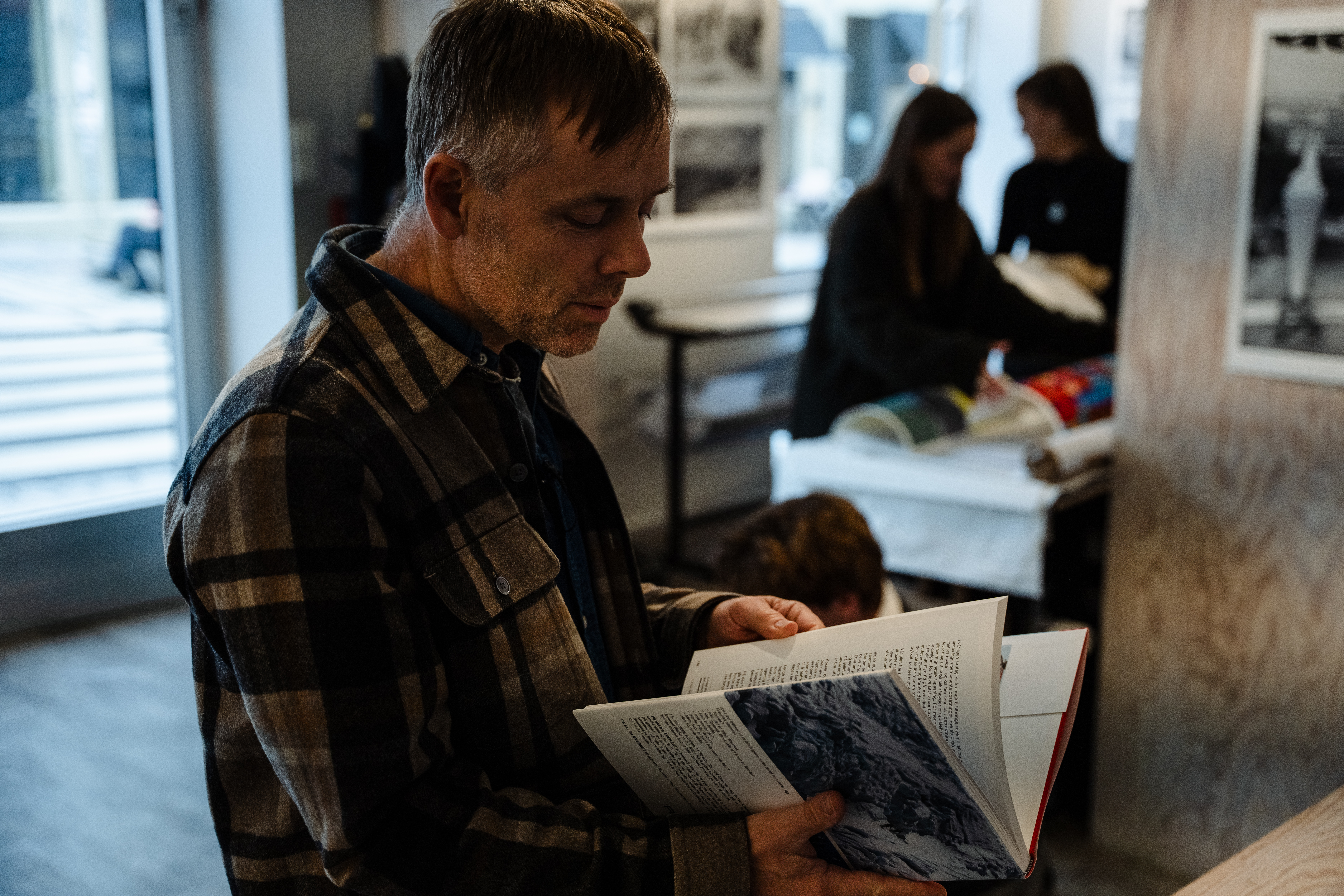 Tormod Granheim hyller Jim Morrison sin nedkjøring på Everest | FRIFLYT.NO