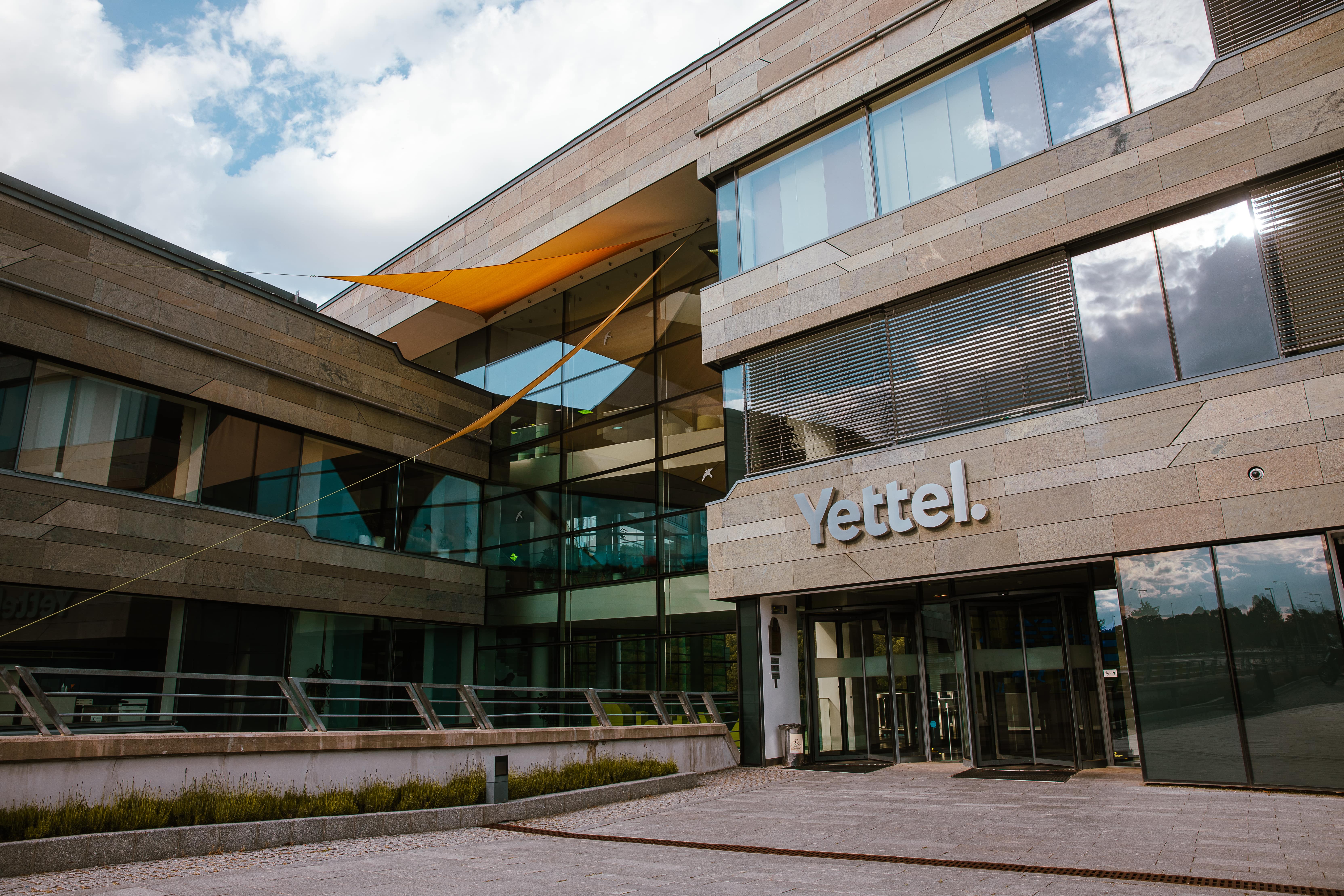 e& PPF Telecom Group | Yettel Hungary