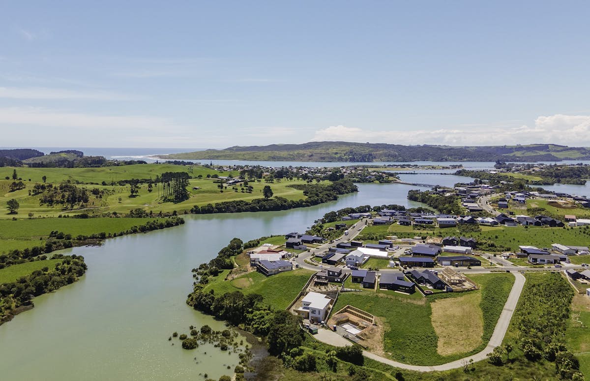 Iconic Waterfront Residence - Lot 418
