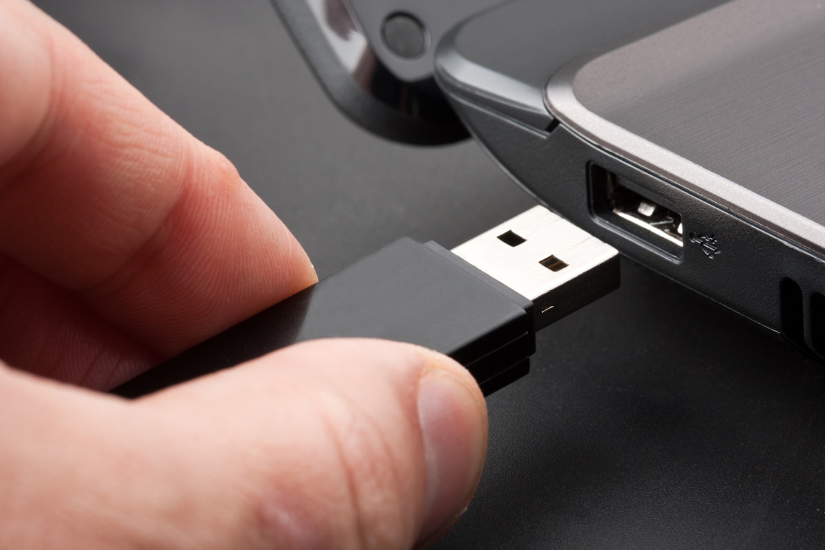 Pc-aansluitingen - leer alle computerpoorten kennen | ID.nl