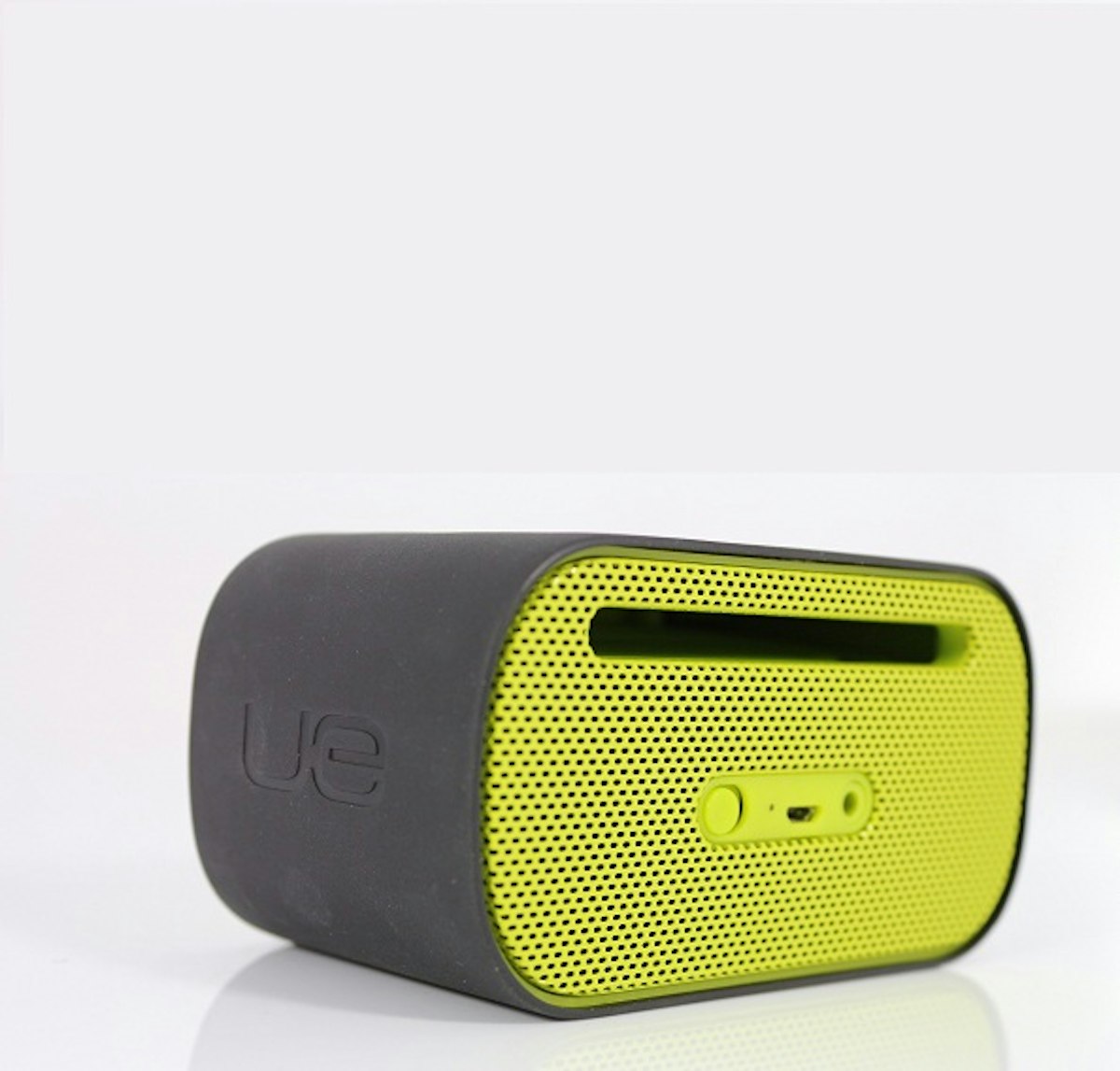 Review: Logitech UE Mobile Boombox | ID.nl
