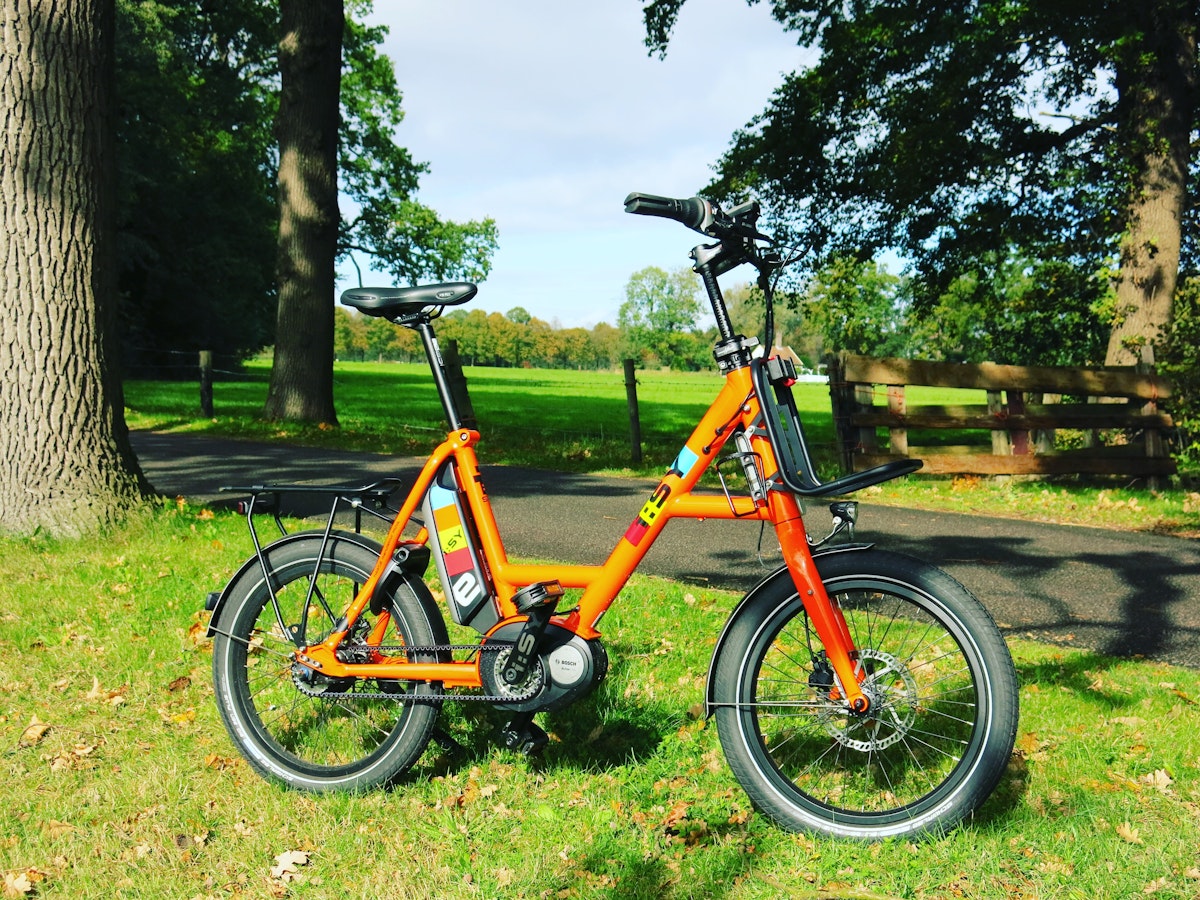 Klein, praktisch en makkelijk mee te nemen: ken je de compacte e-bike ...