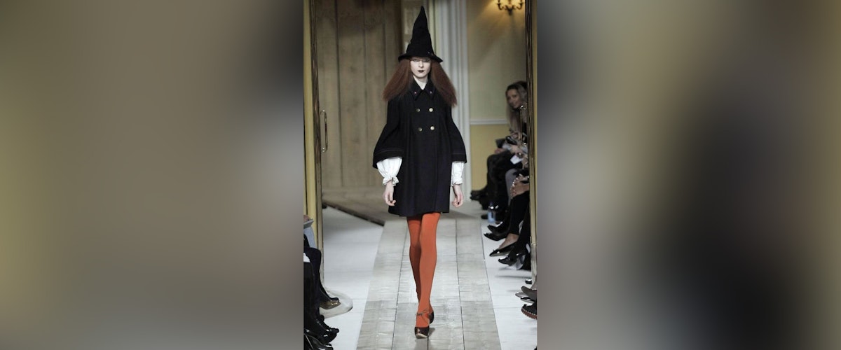 Halloween : 13 fois où les sorcières ont inspiré les défilés de mode