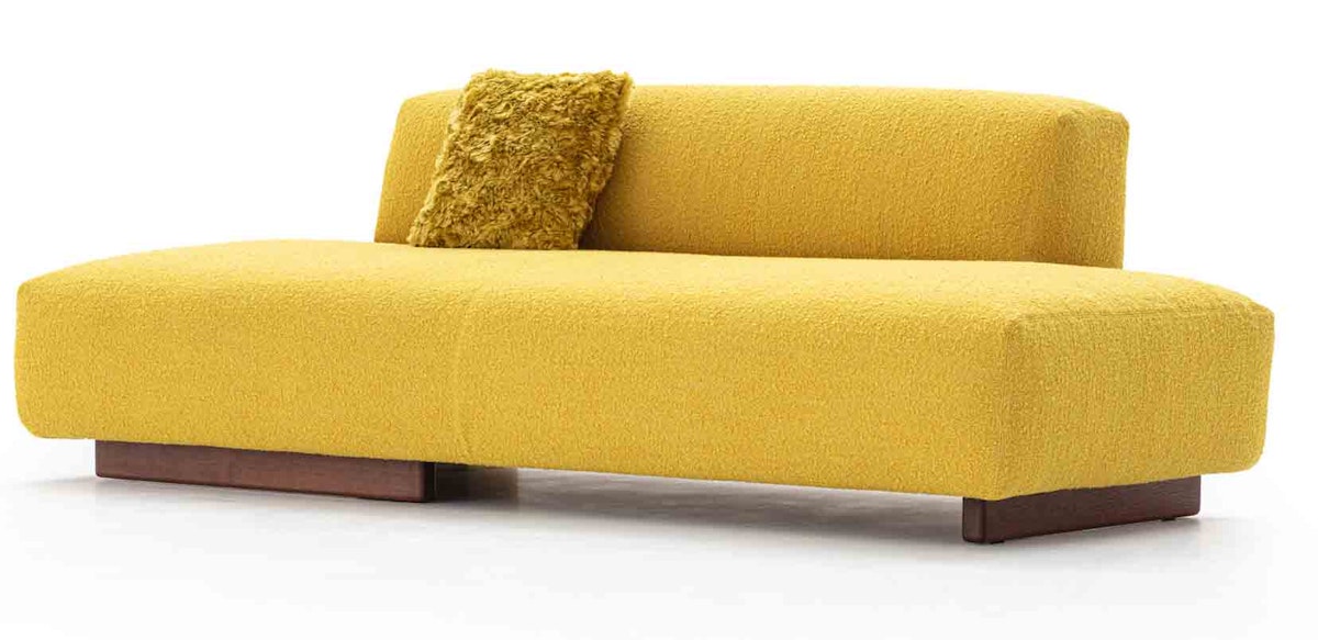 Guide Indoor : 6 canapés colorés pour dynamiser son intérieur