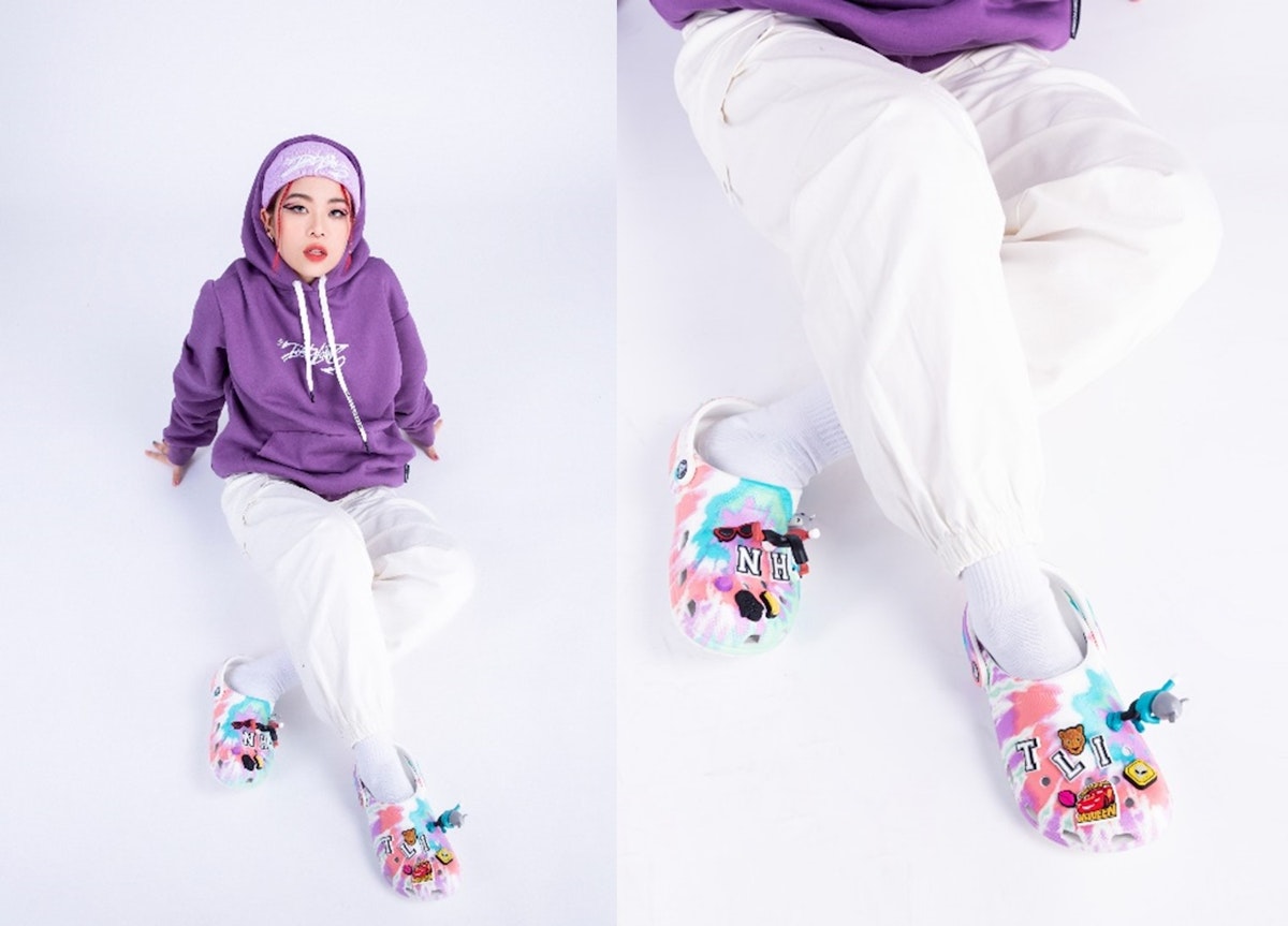 Rapper Tlinh gợi ý phối đồ đầy phong cách với những đôi Crocs Classic ...