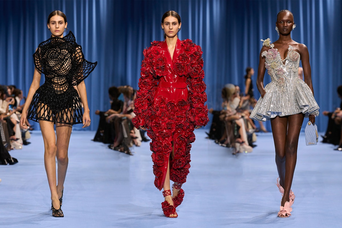 Balmain SS24 RTW: Một hình bóng Pháp sôi nổi và trữ tình của Olivier ...