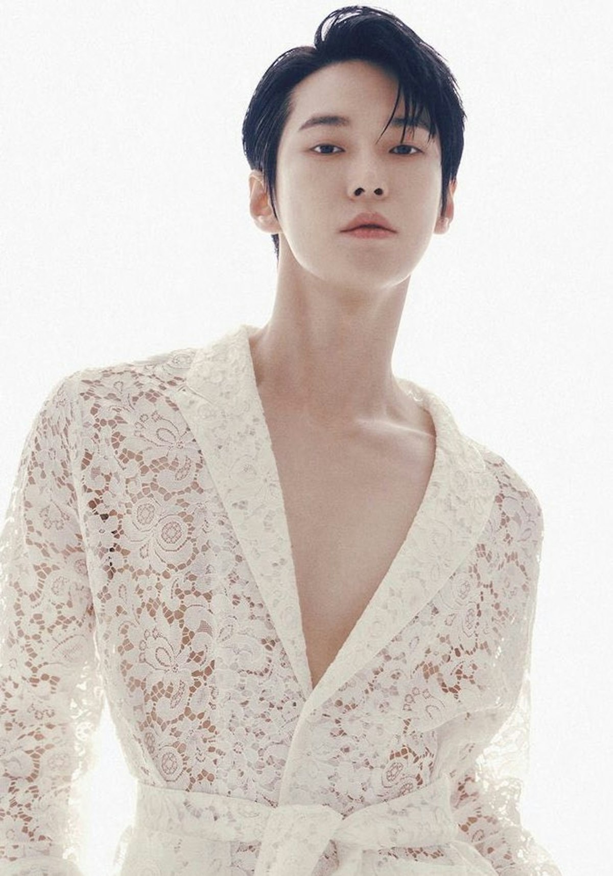Doyoung của NCT góp mặt trong chiến dịch mới của Dolce & Gabbana