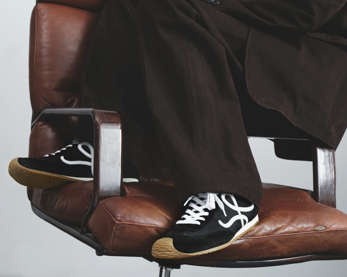 Ballet Runner 2.0: Khi LOEWE làm mới thiết kế giày múa - chạy bộ cổ điển