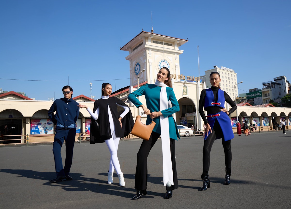 Khi Haute Couture của Pierre Cardin mang câu chuyện tương lai đến Việt Nam