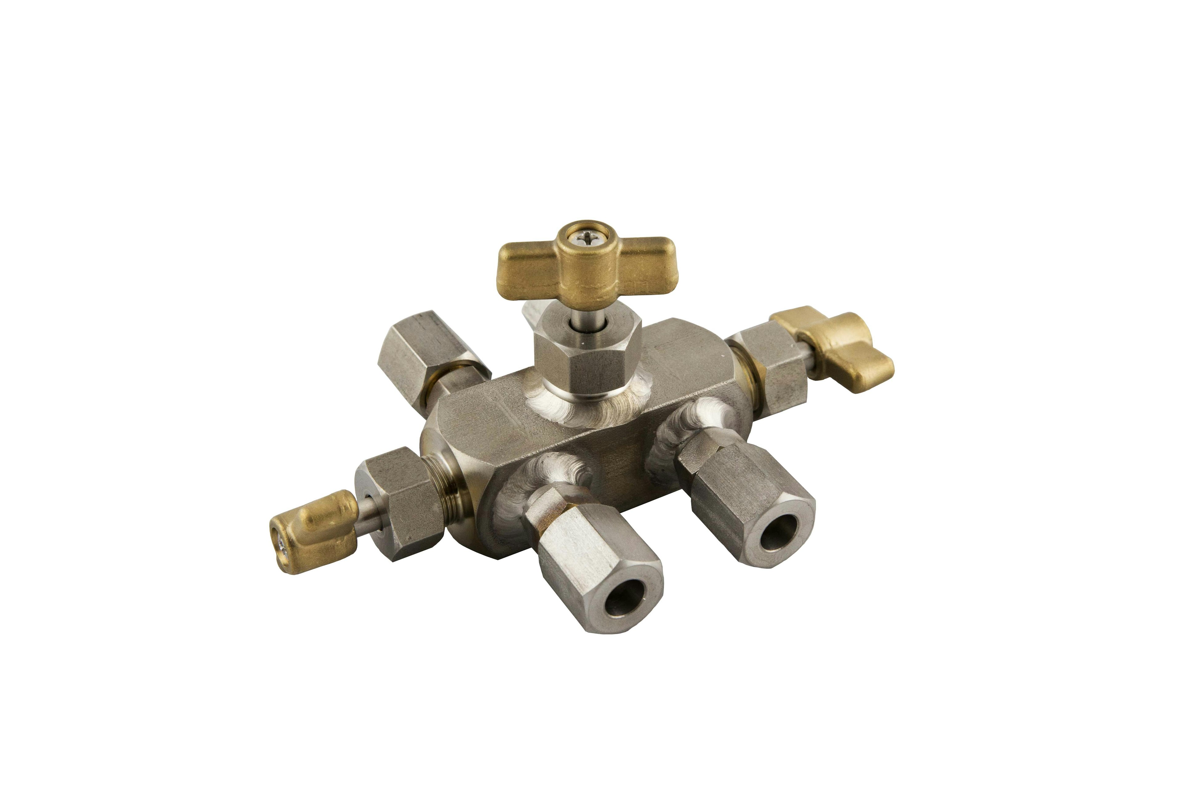 Cryogenic manifolds | Boscarol