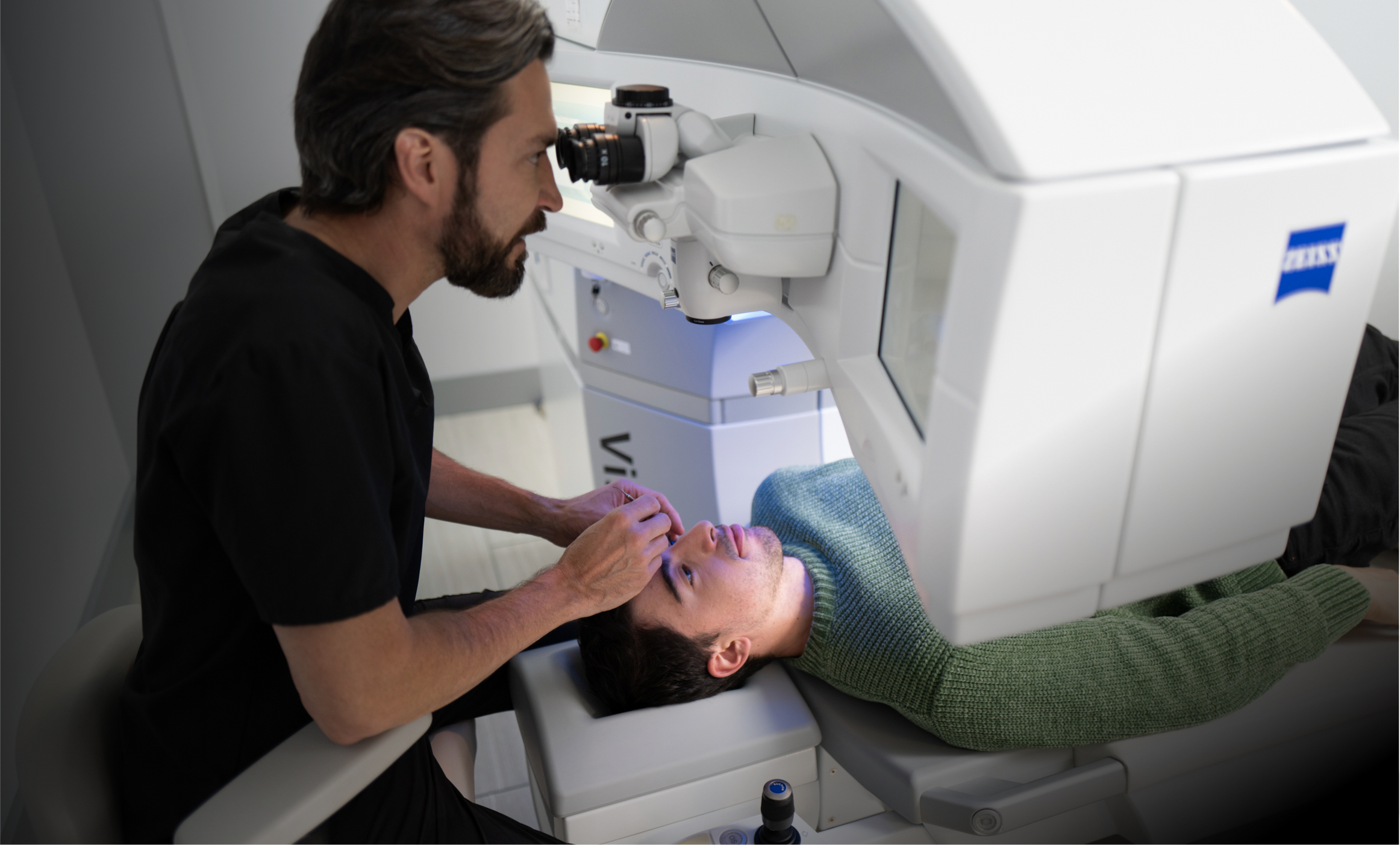 Best Lasik NYC | NYC's Top LASIK Specialist | Kelly Vision Center